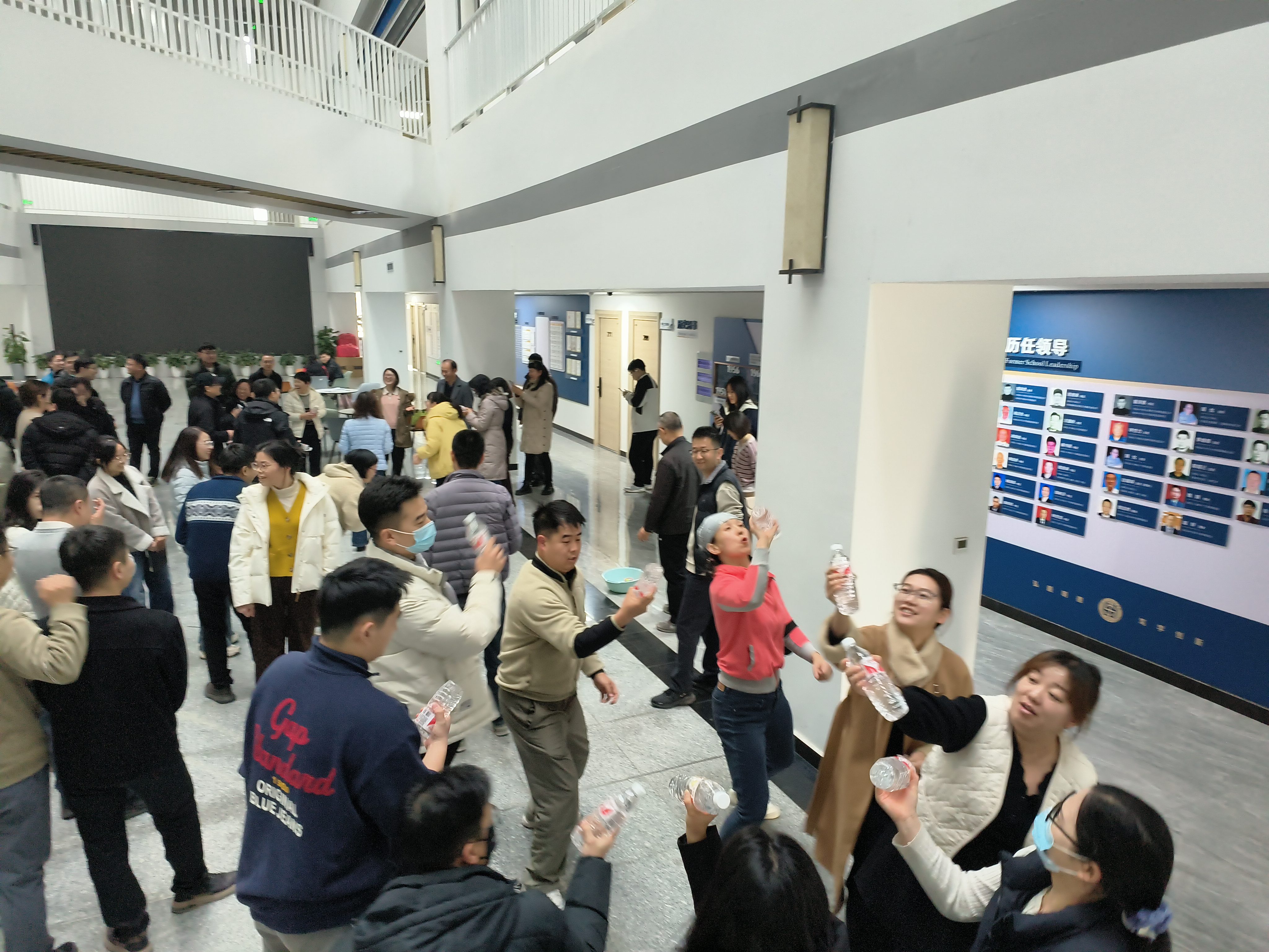 校工会“健康快乐送基层”活动走进各学院